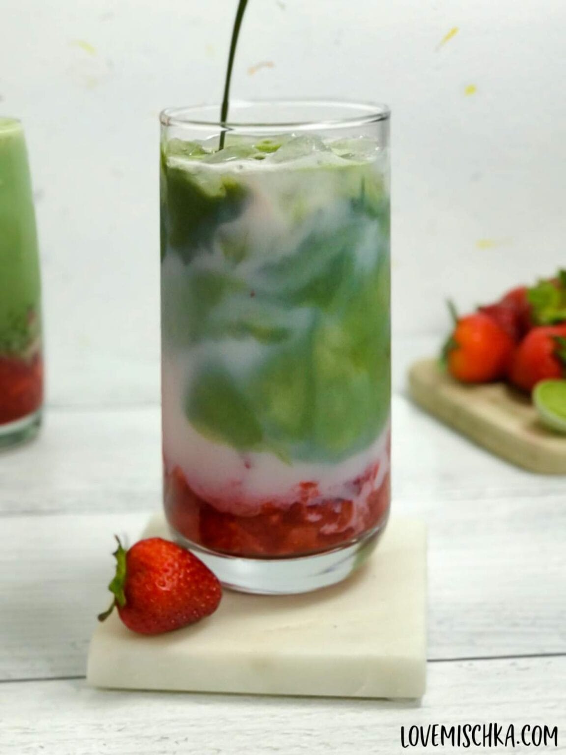 How to Make Strawberry Matcha Latte - Love Mischka