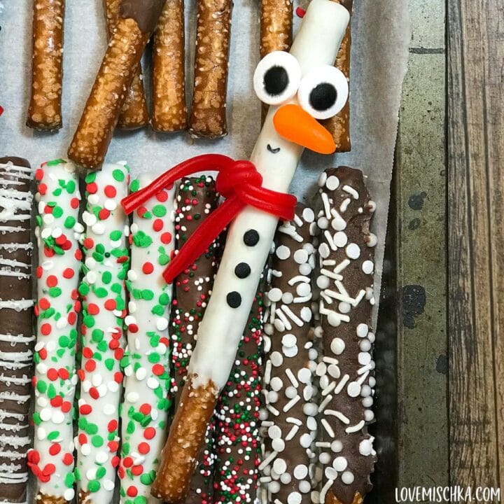 Christmas Pretzel Rods Recipe - Love Mischka