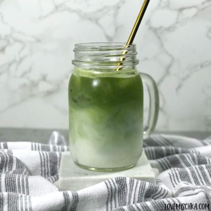 Vanilla Matcha Latte Recipe - Love Mischka